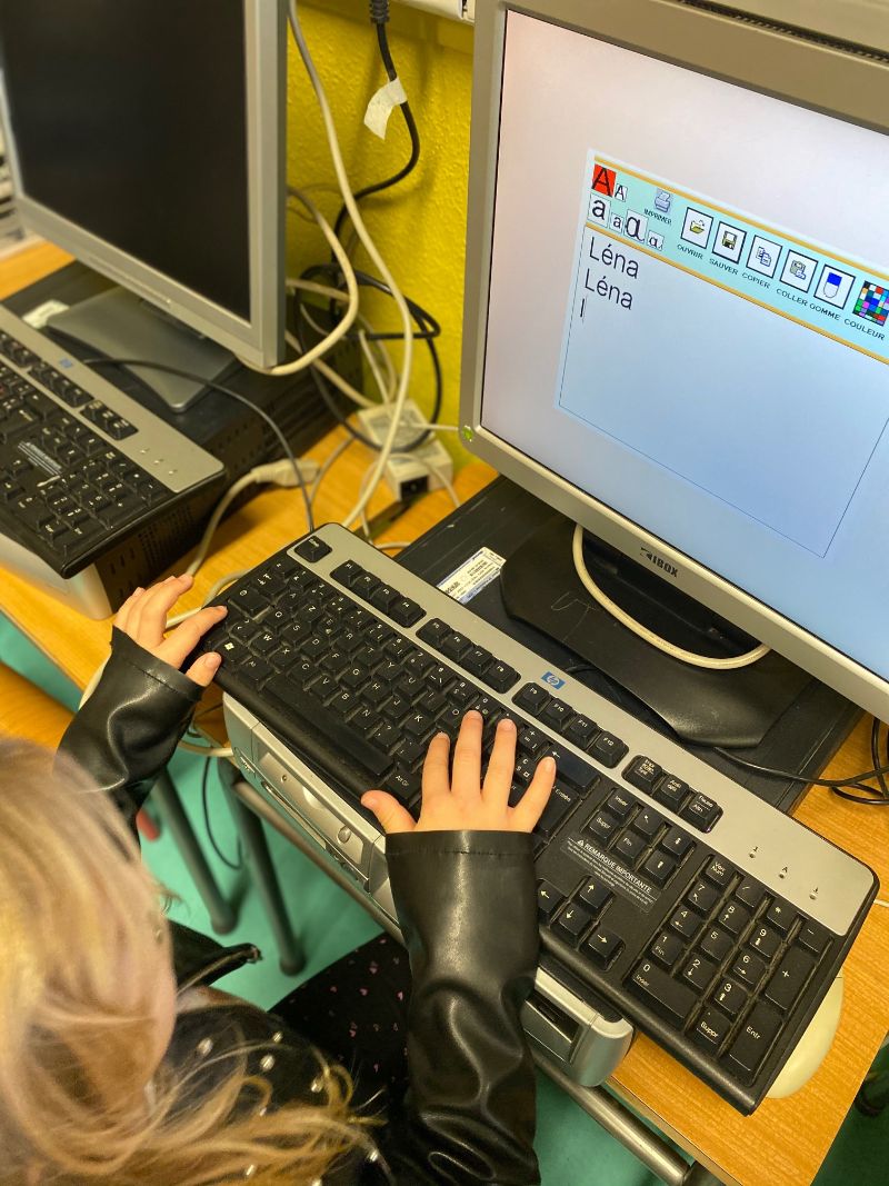 L'ordinateur - Ecole maternelle des Marottes Andrésy