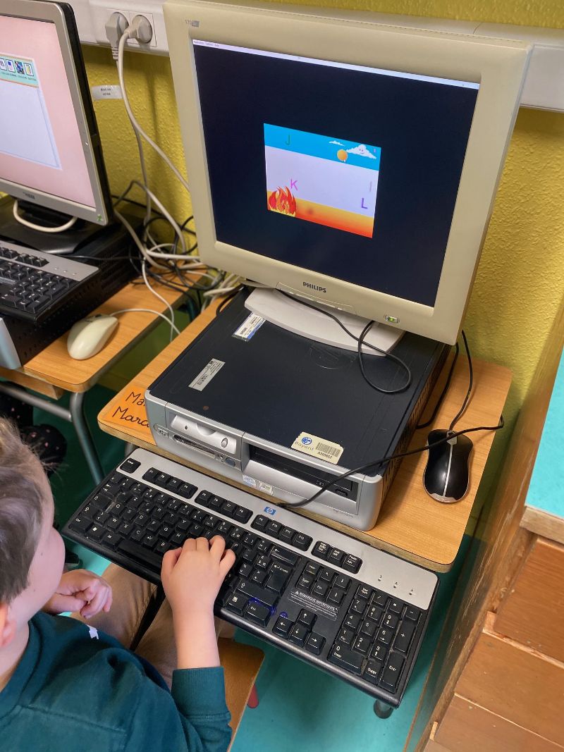 L'ordinateur - Ecole maternelle des Marottes Andrésy